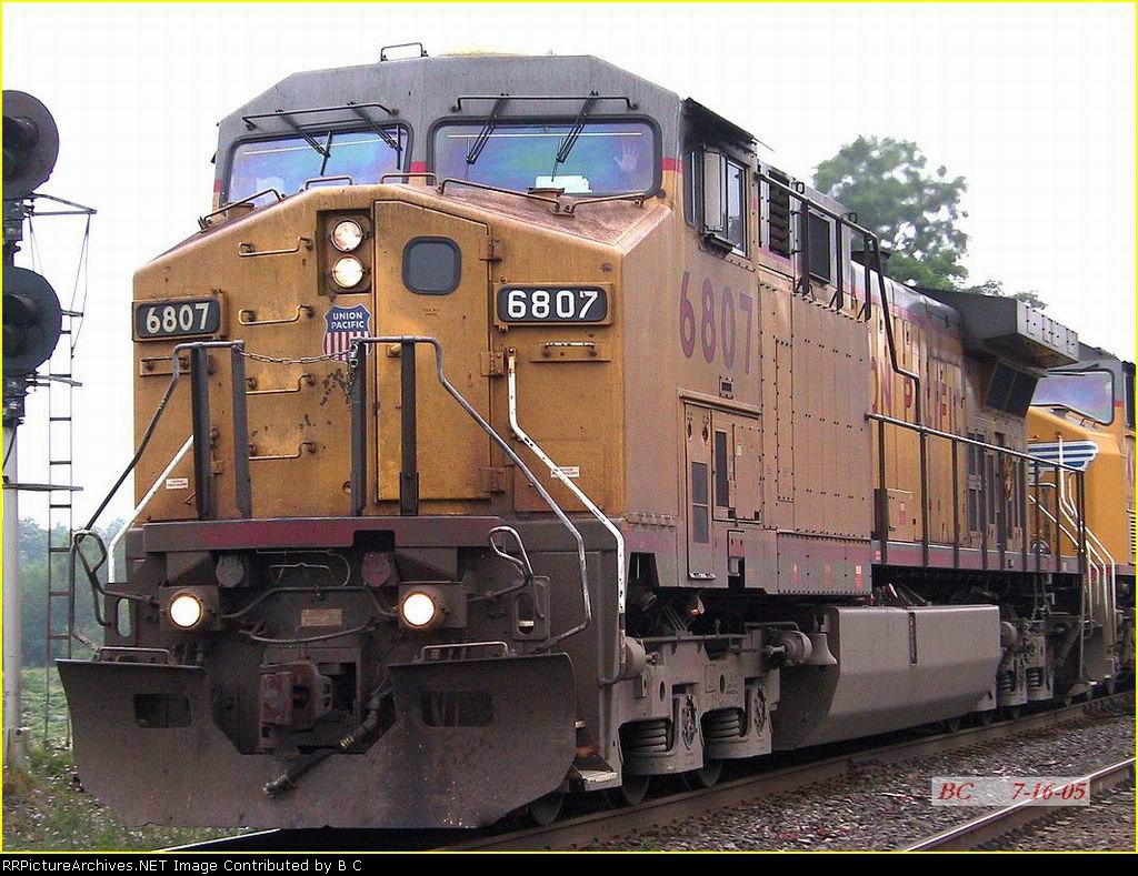 UP 6807 07/16/2005